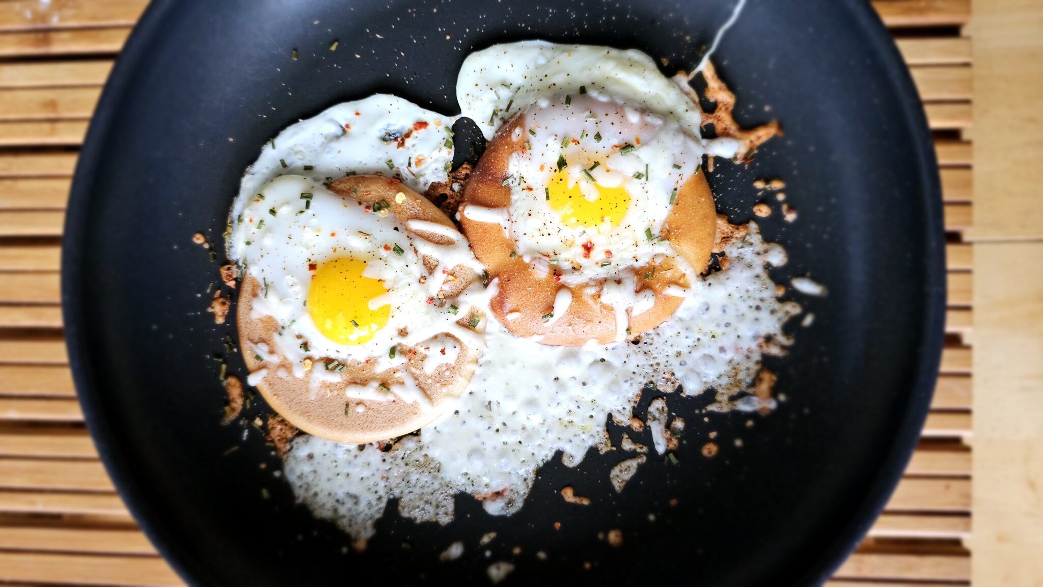Cheesy Eggy Bagels with Avocado Mash - Kosher Everyday